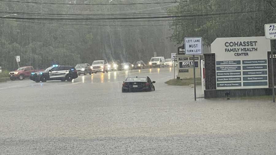 Morning downpours snarl commute, flag flash flood warning. What we know
