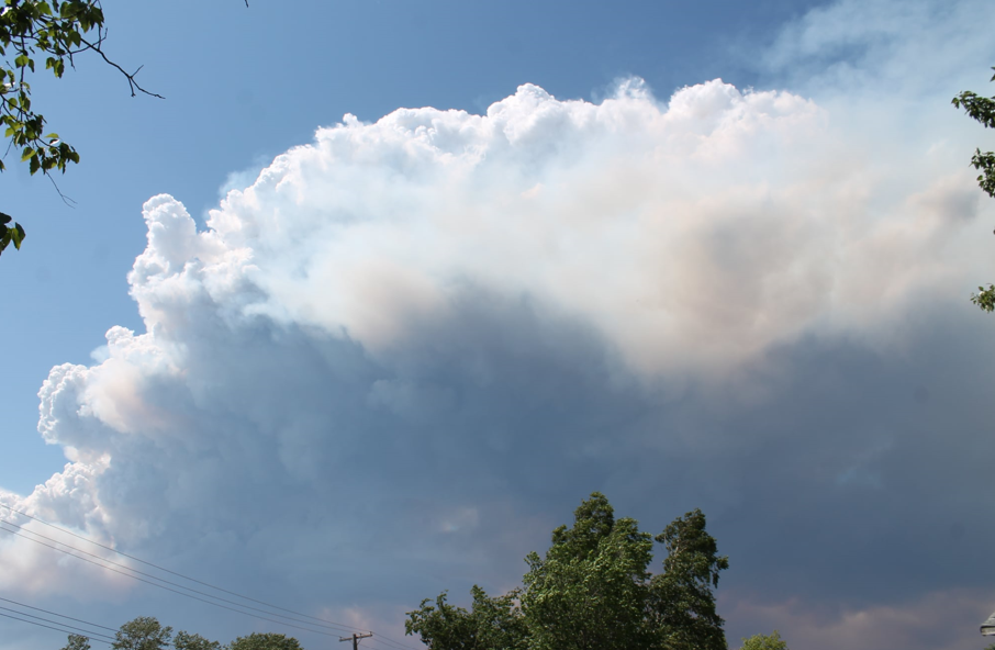 State of emergency renewed in Manitoba as wildfires continue to rage