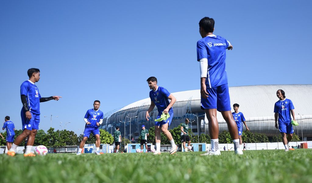 Semua Pemain Brasil di Persib Tinggal di Gedung yang Sama