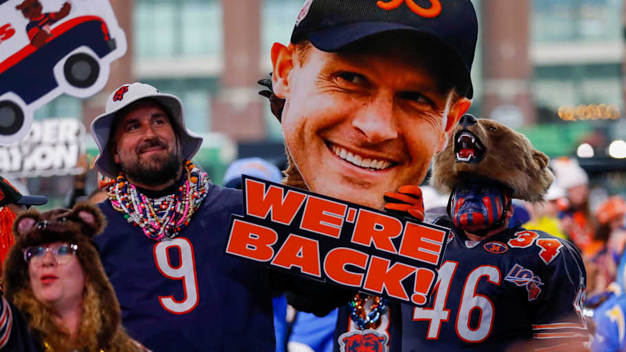 NFL fans fume over predictably (w)Rank 11-6 Chicago Bears forecast