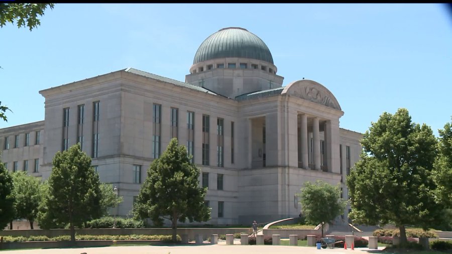 Some court-appointed attorney billing violates rights: Iowa Supreme Court