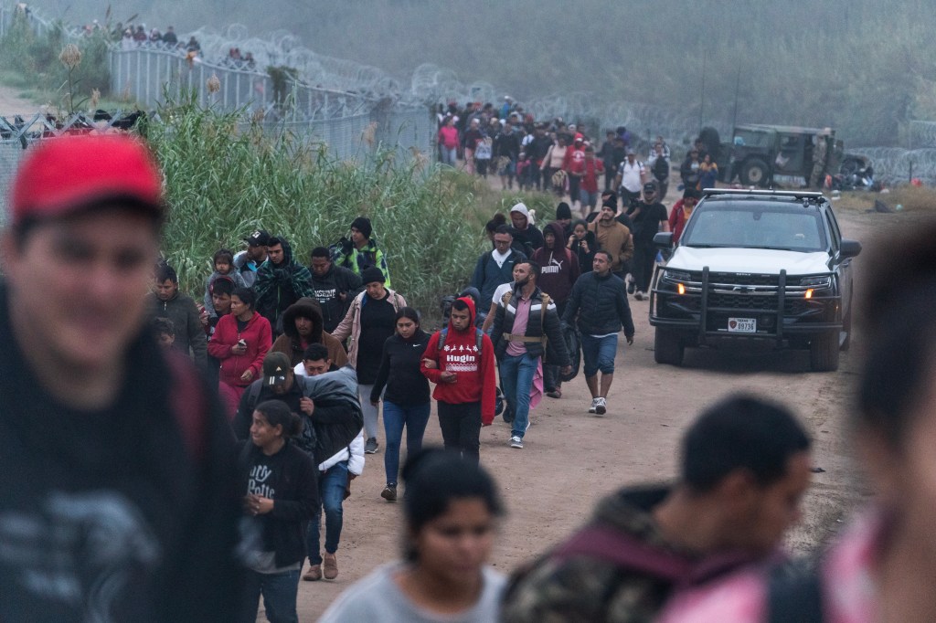 Trump moves to bar illegal immigrants from aid for education, health ...