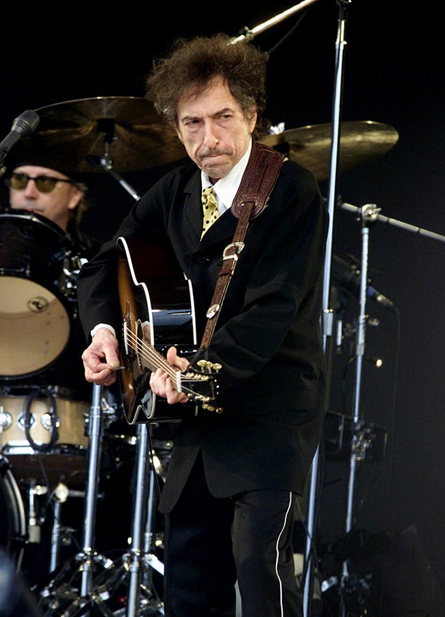 Knockin' on Ireland's door! Bob Dylan is set to perform around the ...