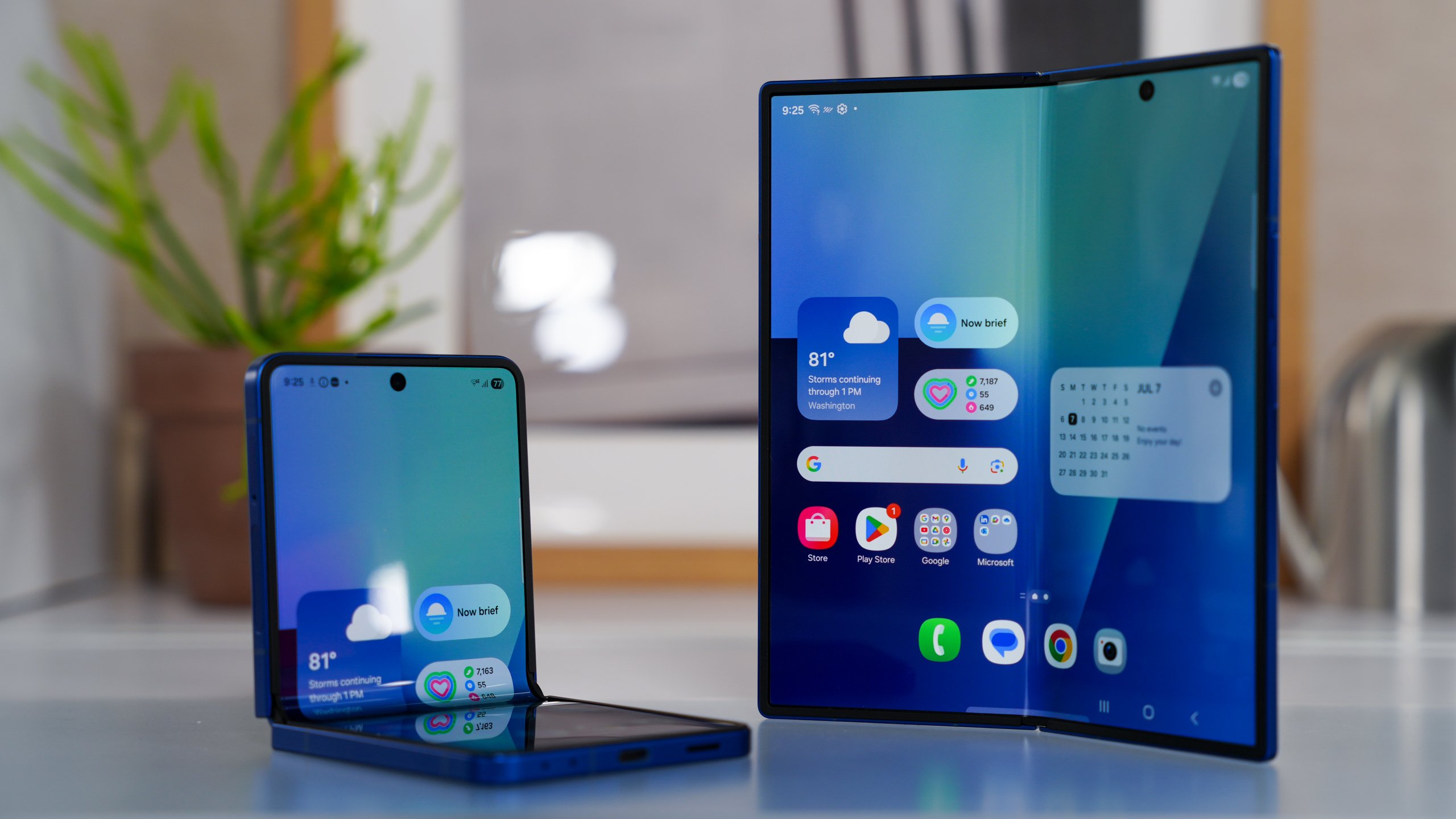 I Got My Hands on the Samsung Galaxy Z Fold and Z Flip 7: This Is What ...