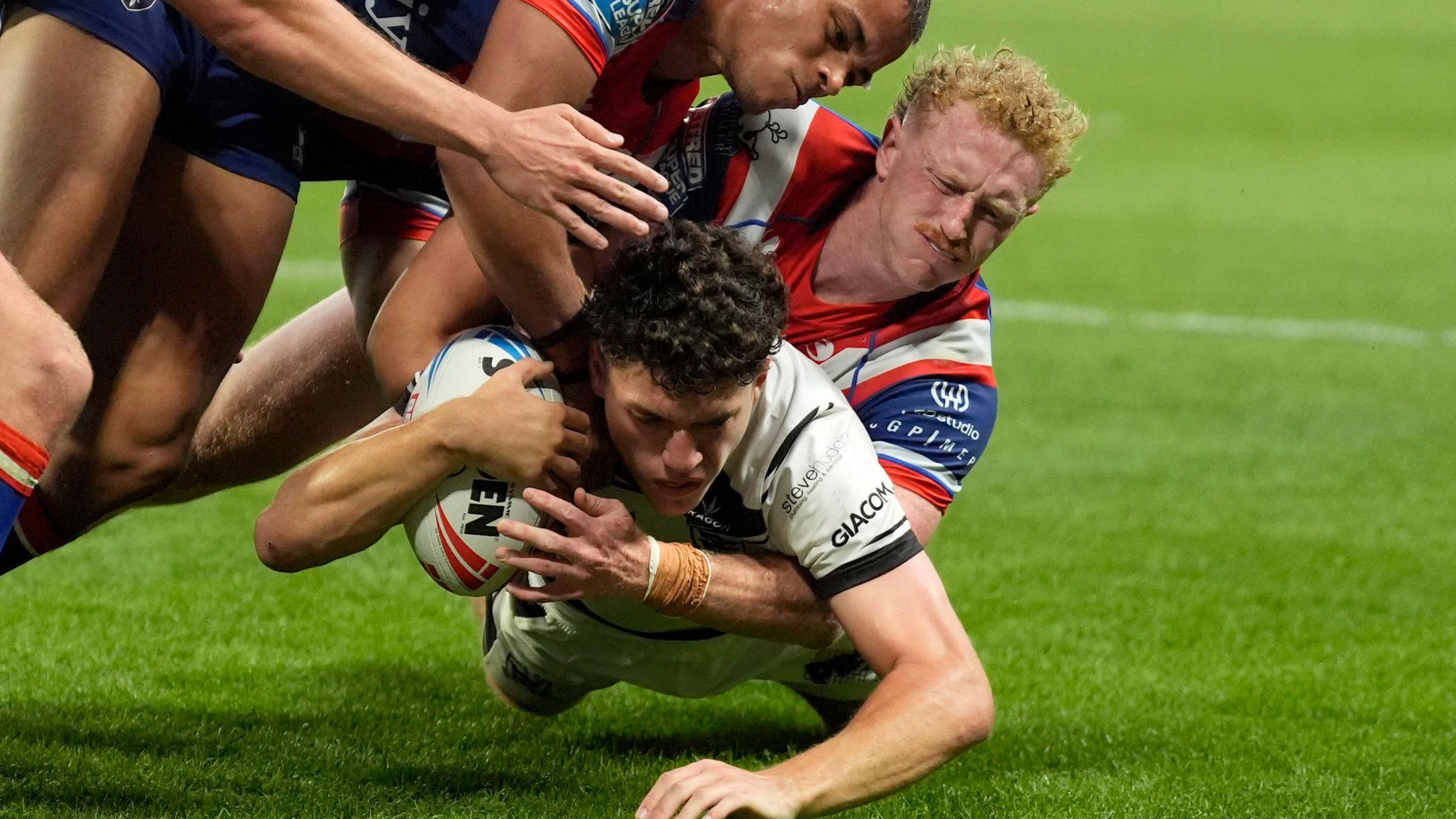 Hull FC come back to stun Trinity in first home win