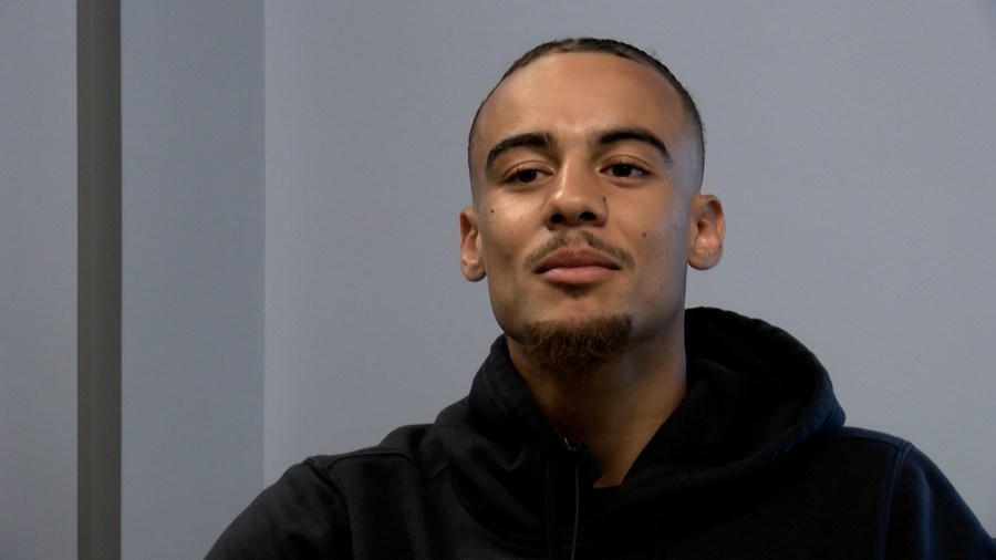 Deonte ‘Slzzp’ Walker preps for title defense on Saturday night in ...