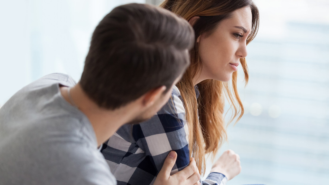 10 Things People with Anxious Childhoods Still Do Without Noticing