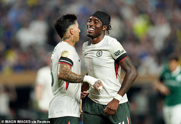 Arsenal agree Noni Madueke fee with Chelsea - with personal terms not an issue