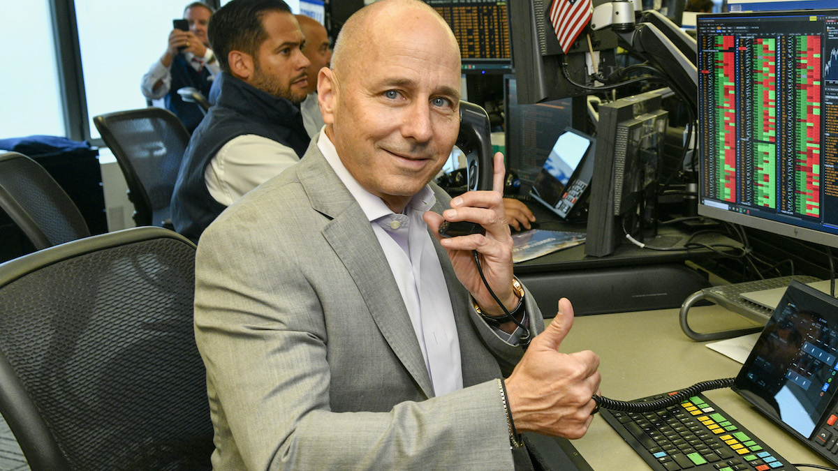 Yankees Cut Ties to Disgruntled Ex-Batting Champ, Pay Him $22 Million ...