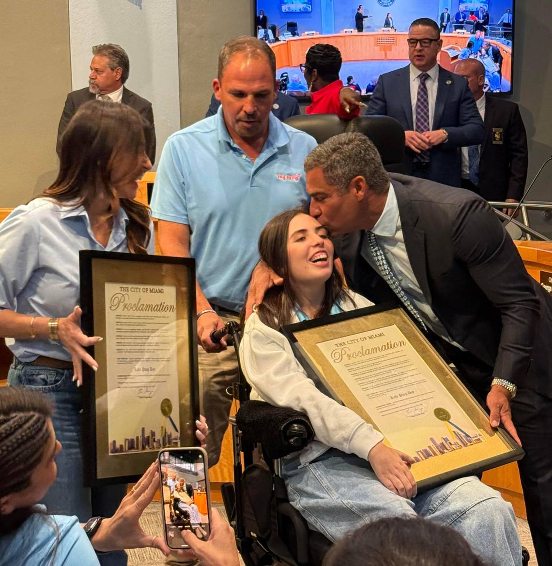 ‘Katy continues to inspire.' City of Miami honors boat crash survivor ...
