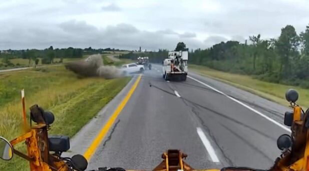 Police: truck caused four vehicle crash on 81