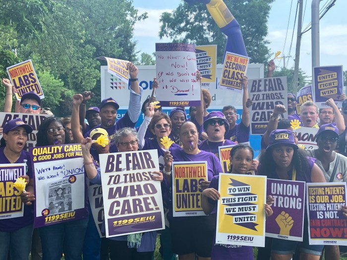150+ Northwell lab workers picket to protest stagnant contract ...