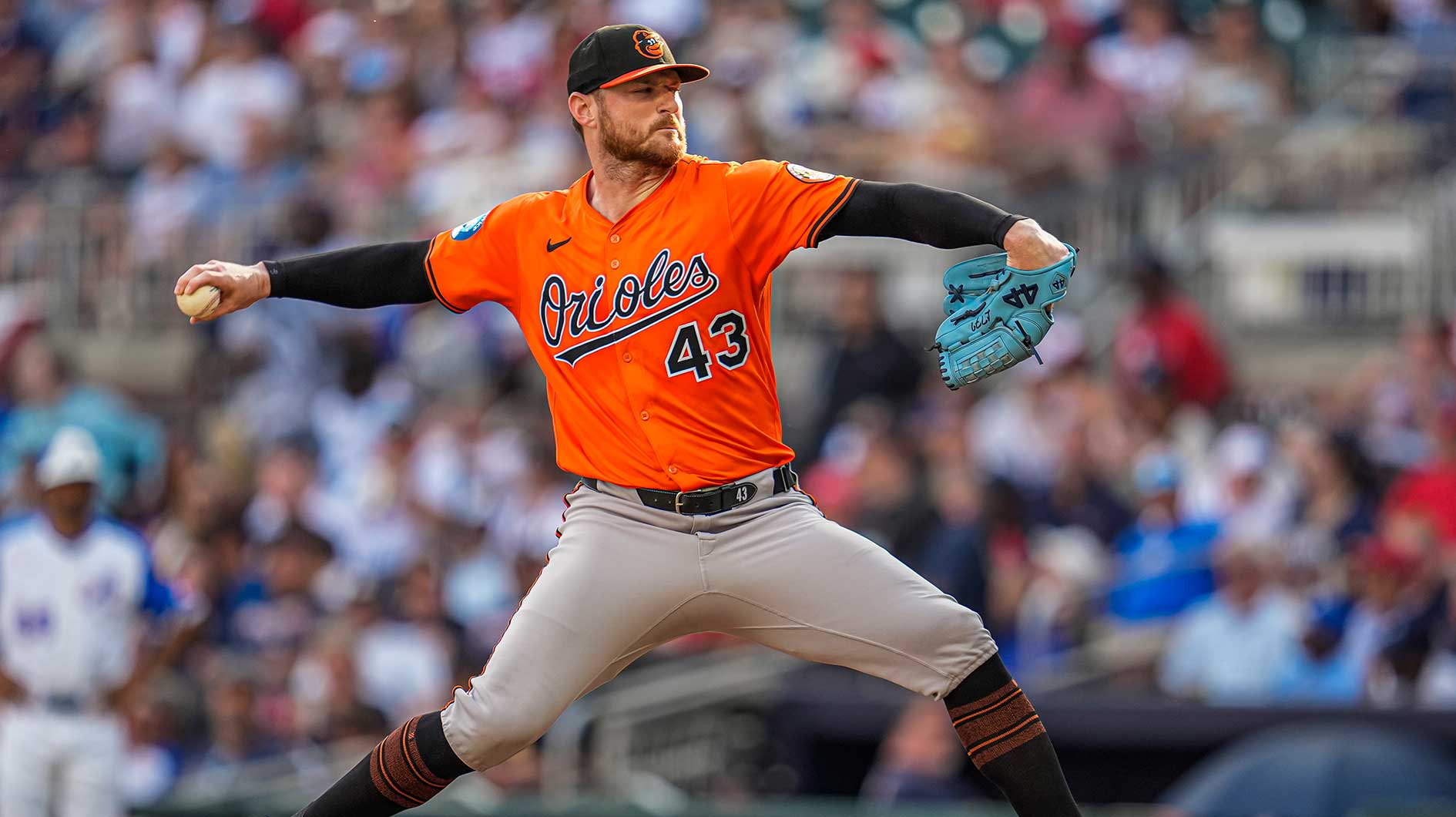 Rays, Orioles pull off reliever trade