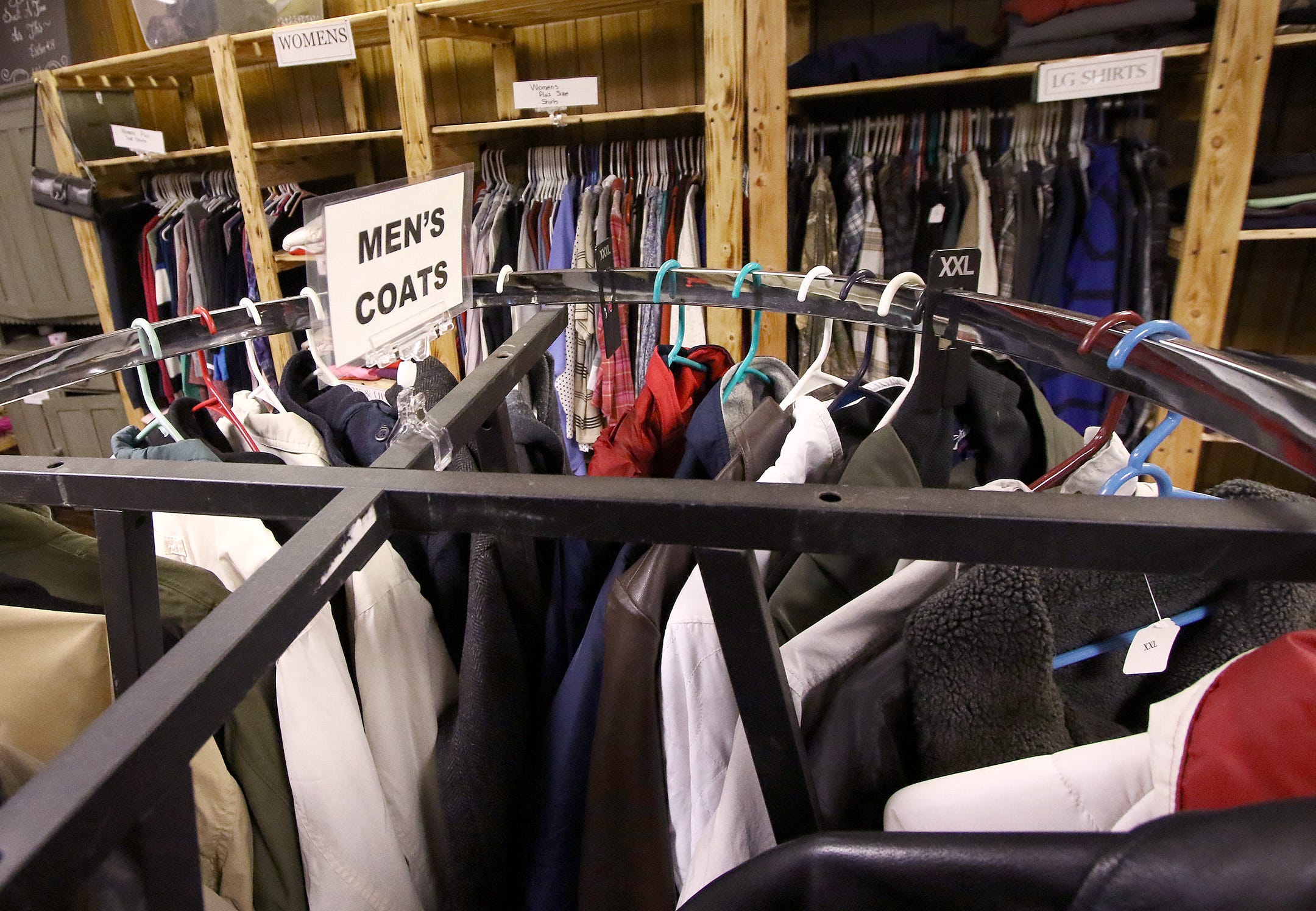 Popular department store will close 2 stores. Are Arizona locations ...