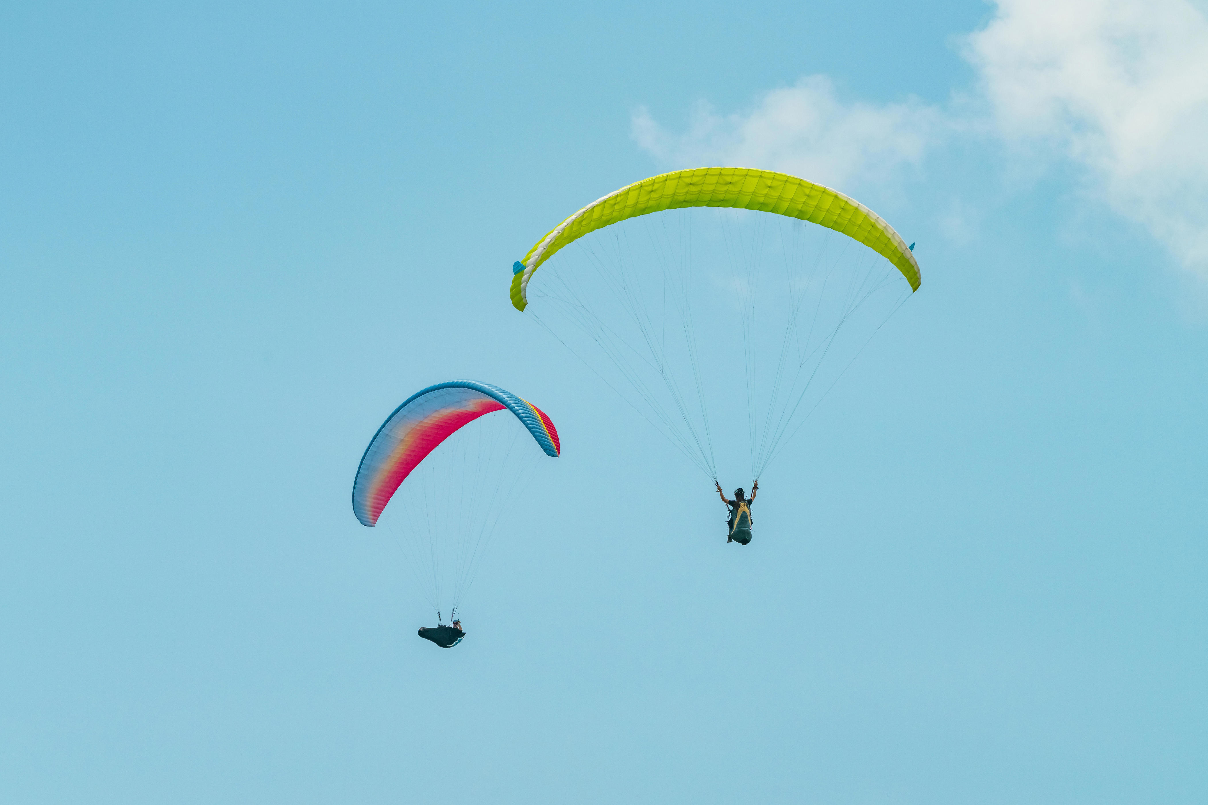 Skydiver Killed, Another Injured In Scary Midair Collision