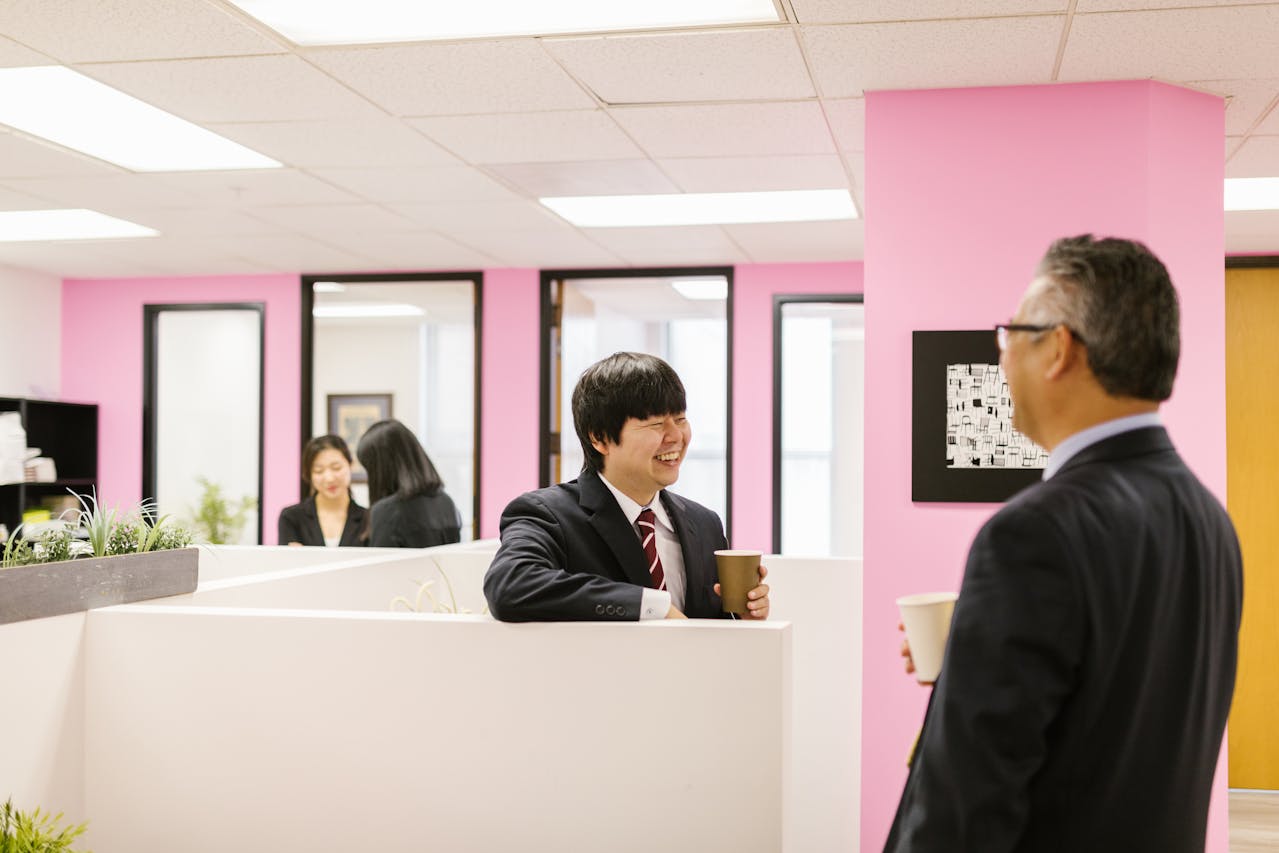 16 Eye-Opening Facts About Life in Japan vs. Canada