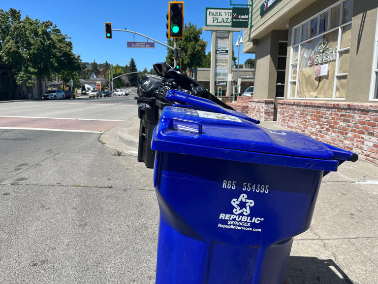 Republic Services strike: Trash collection to resume in some Bay Area ...