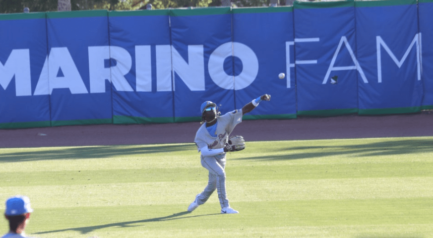Alexey Lumpuy hits for cycle in Pelicans 7-3 win