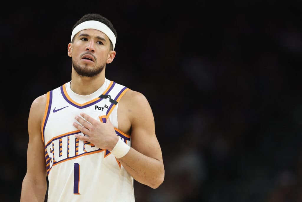 NBA: Booker inks extension with Suns worth reported $145M over 2 years
