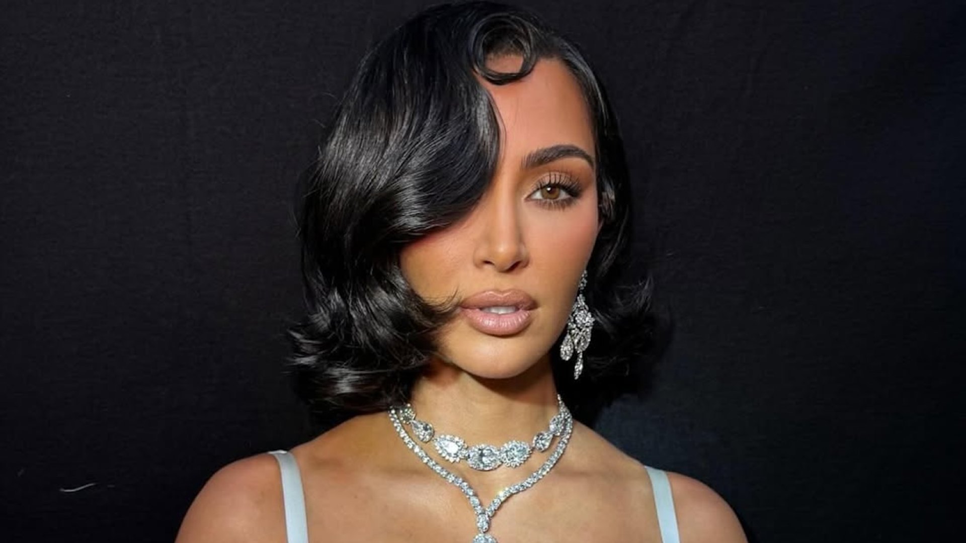 Kim Kardashian Wears Elizabeth Taylor's Jewelry for Balenciaga Runway Show