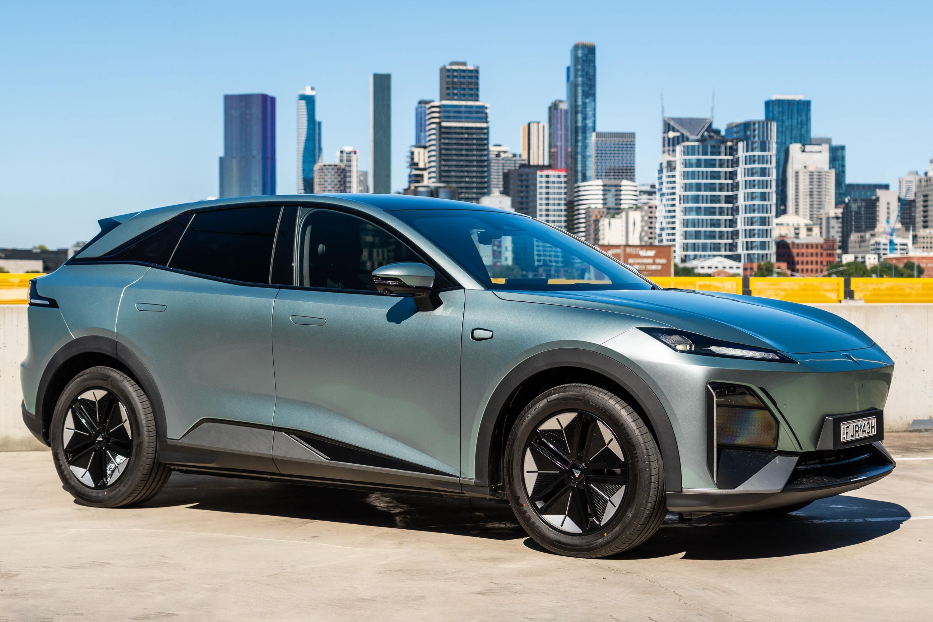 Deepal dealer deluge coming as Chinese brand plays catch up to BYD, Geely