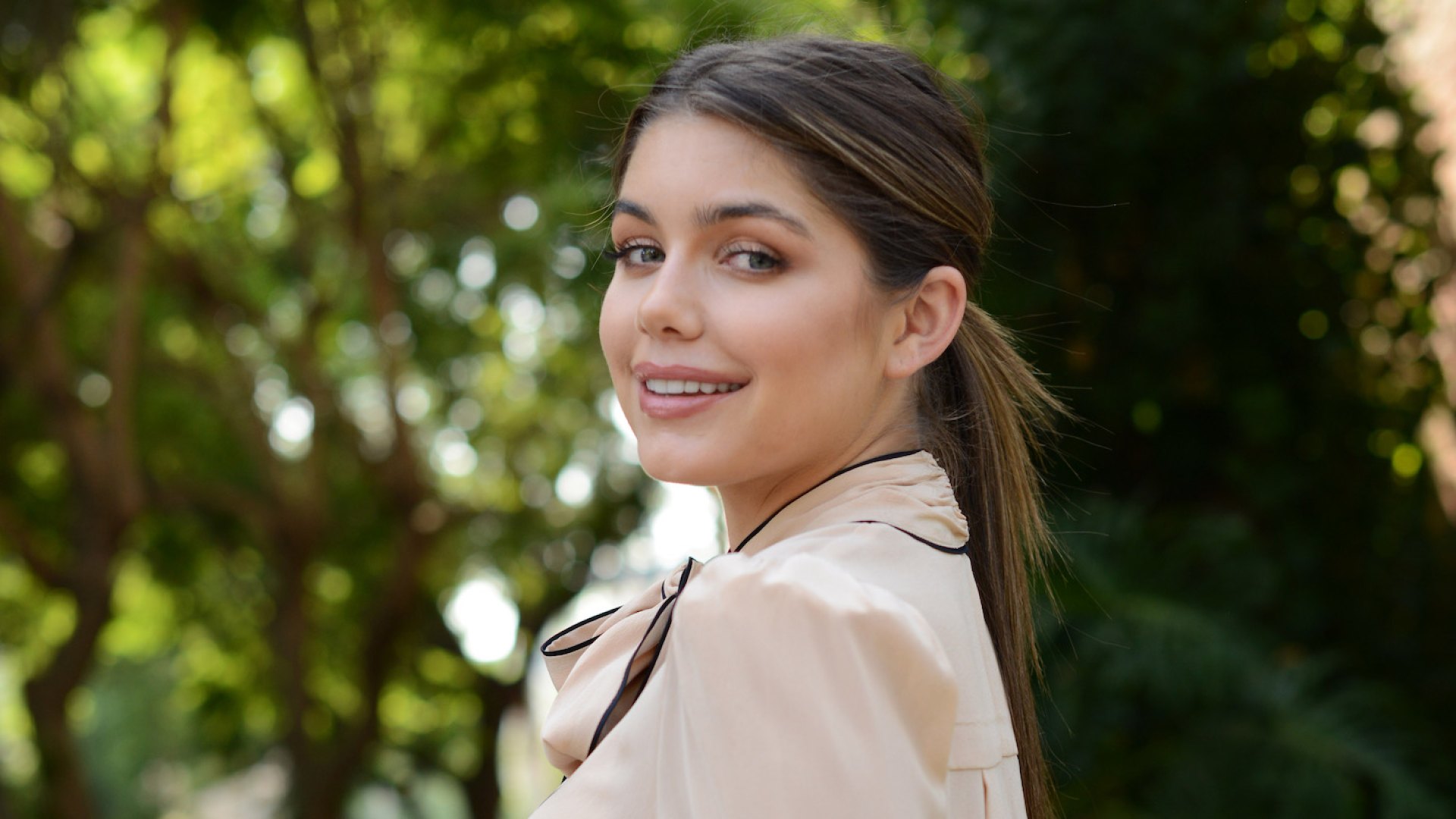 Hannah Ann Sluss Is Nervous About Welcoming 1st Baby During Football Season