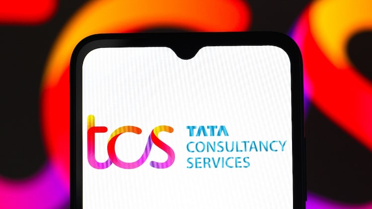 No salary hikes at TCS yet: A red flag for India's entire tech workforce?