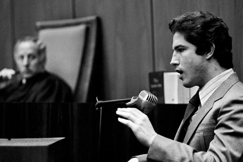 Convicted 'Hillside Strangler' serial killer gets denied parole; will ...