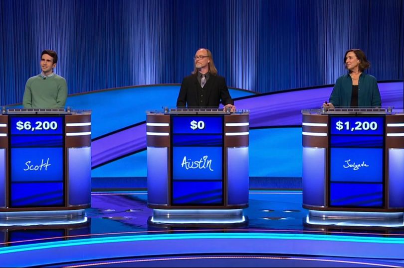 Jeopardy! fans rage over 'worst clue ever' as all three contestants ...