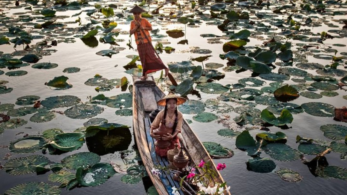 6 Stunning Floating Cities Around The World That Will Leave You Speechless