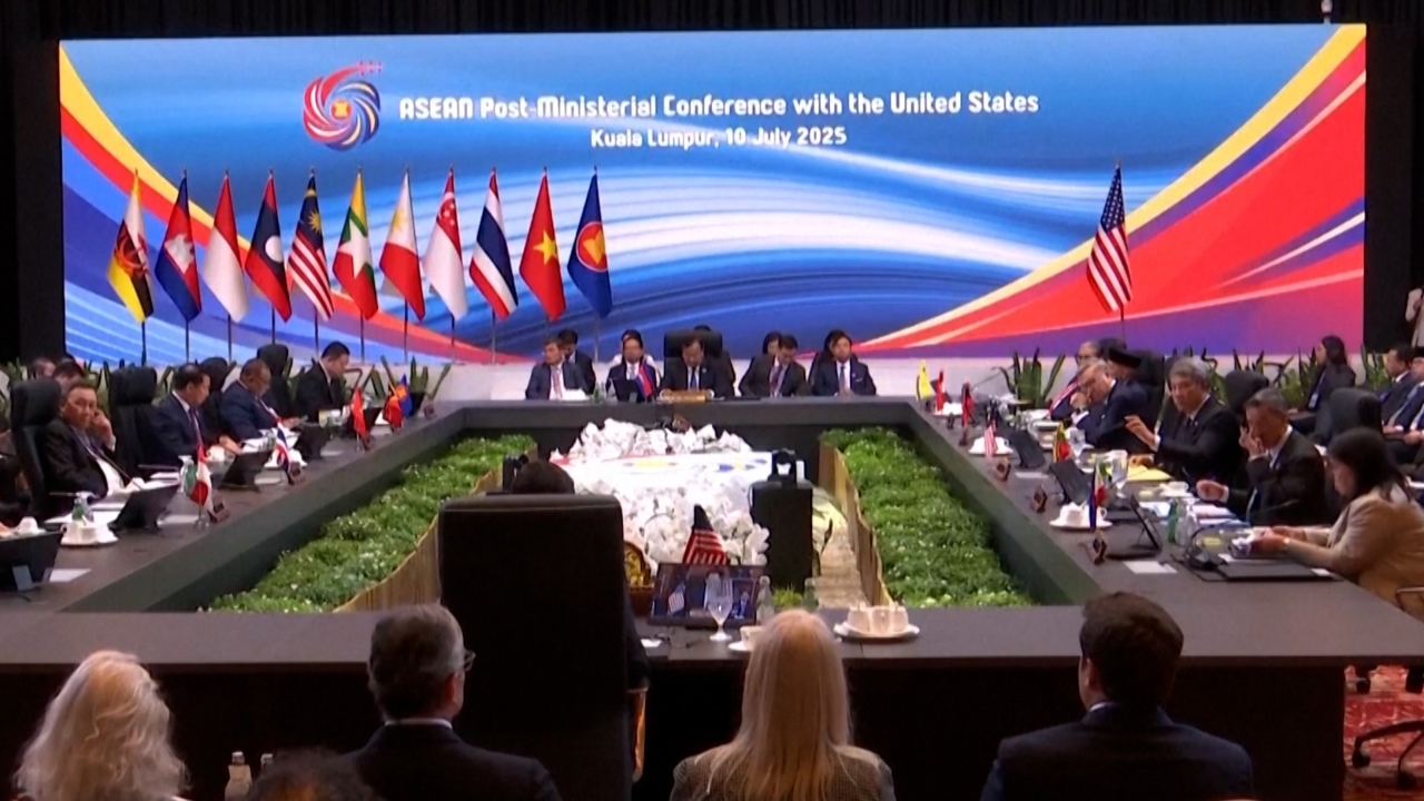 Tensions Over U.S. Tariffs and Geopolitics at ASEAN Meeting in Malaysia