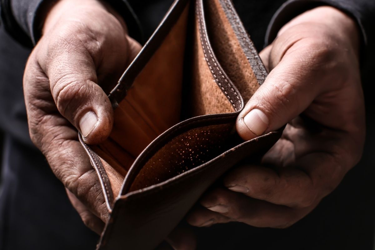 How poor are South Africans compared to the rest of the world?