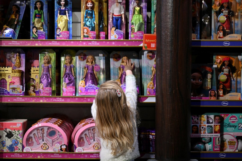 Iconic store closes 29 branches after drop-off in profits