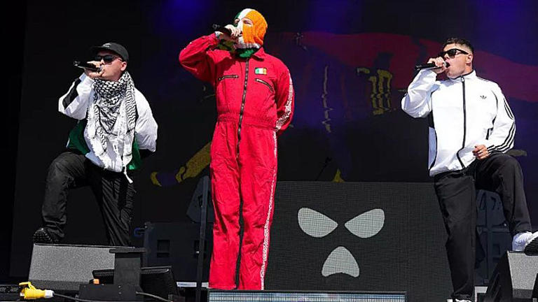 TRF Terrorist: పహల్గాం ఉగ్రదాడి.. TRF ను ఒక ఫారీన్‌ ఉగ్ర సంస్థగా ...