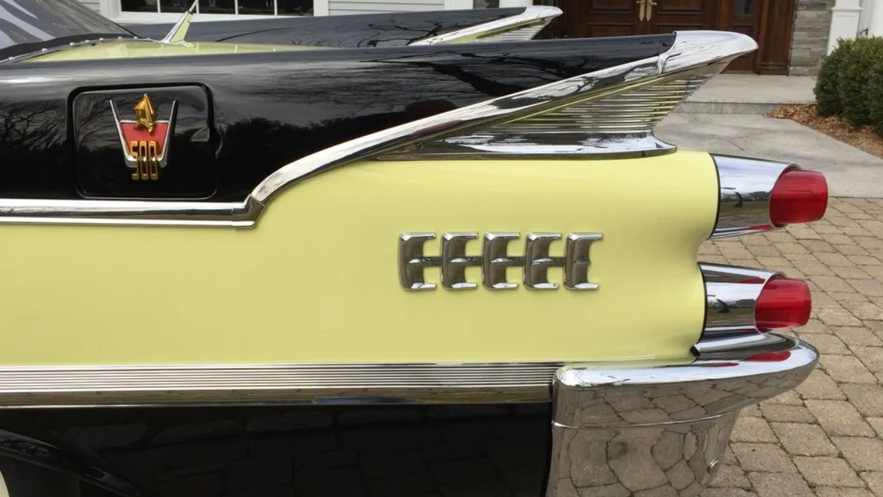 Classic cars that wore two-tone well