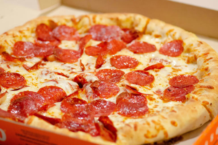 5 of the Most Unhealthy Pizza Chains