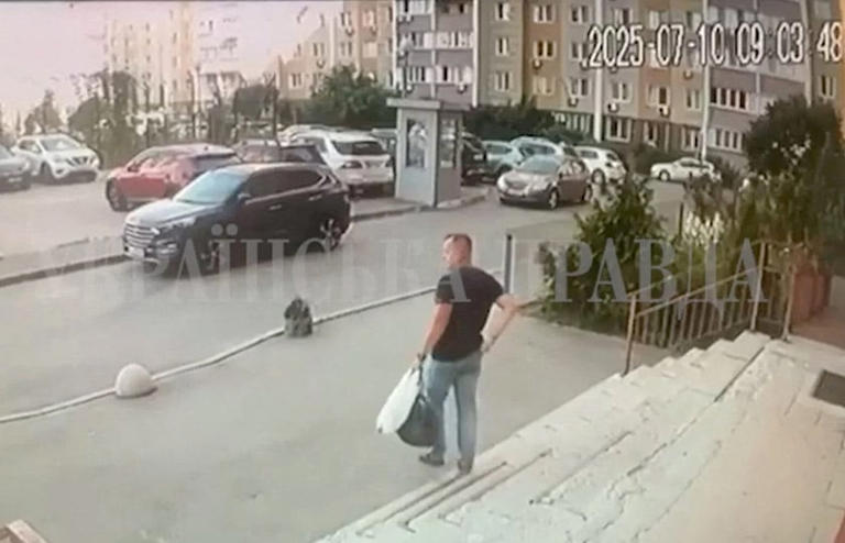 Νεκρός στο Κίεβο αξιωματικός της ουκρανικής Υπηρεσίας Πληροφοριών ...