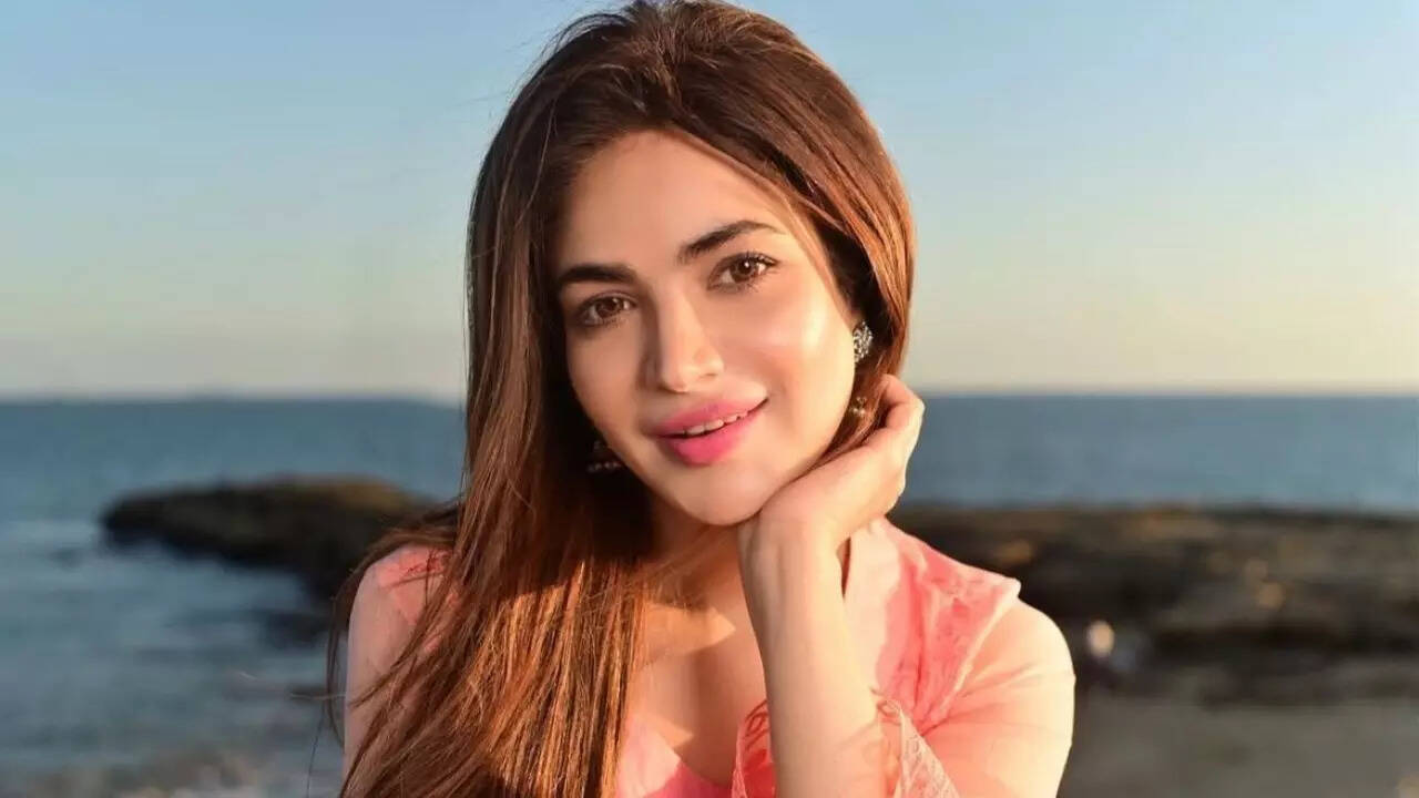 Pakistani actress Humaira Asghar Ali likely passed away in October 2024 ...