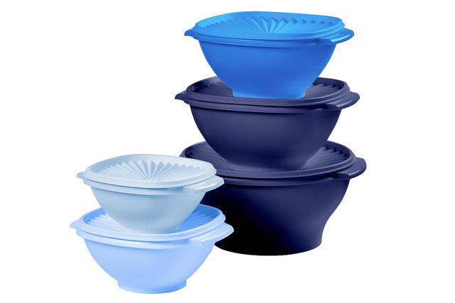 Tupperware’s Nostalgic Heritage Containers Are On Rare Sale—And They’re ...