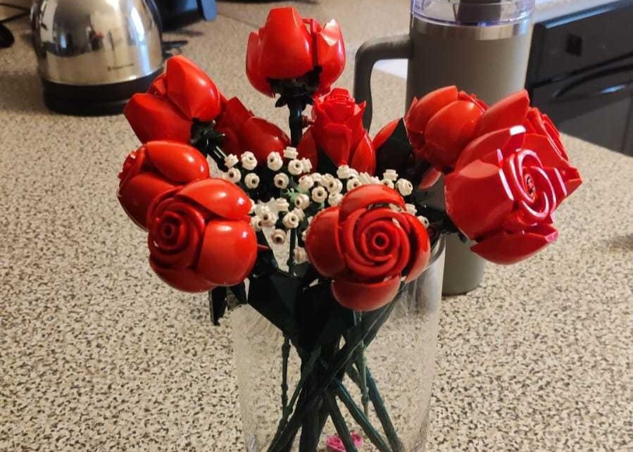 Building unreal flowers that never die