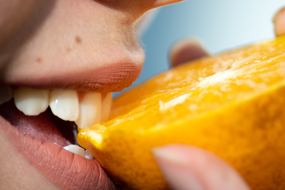 How oranges can affect your body if you eat them every day