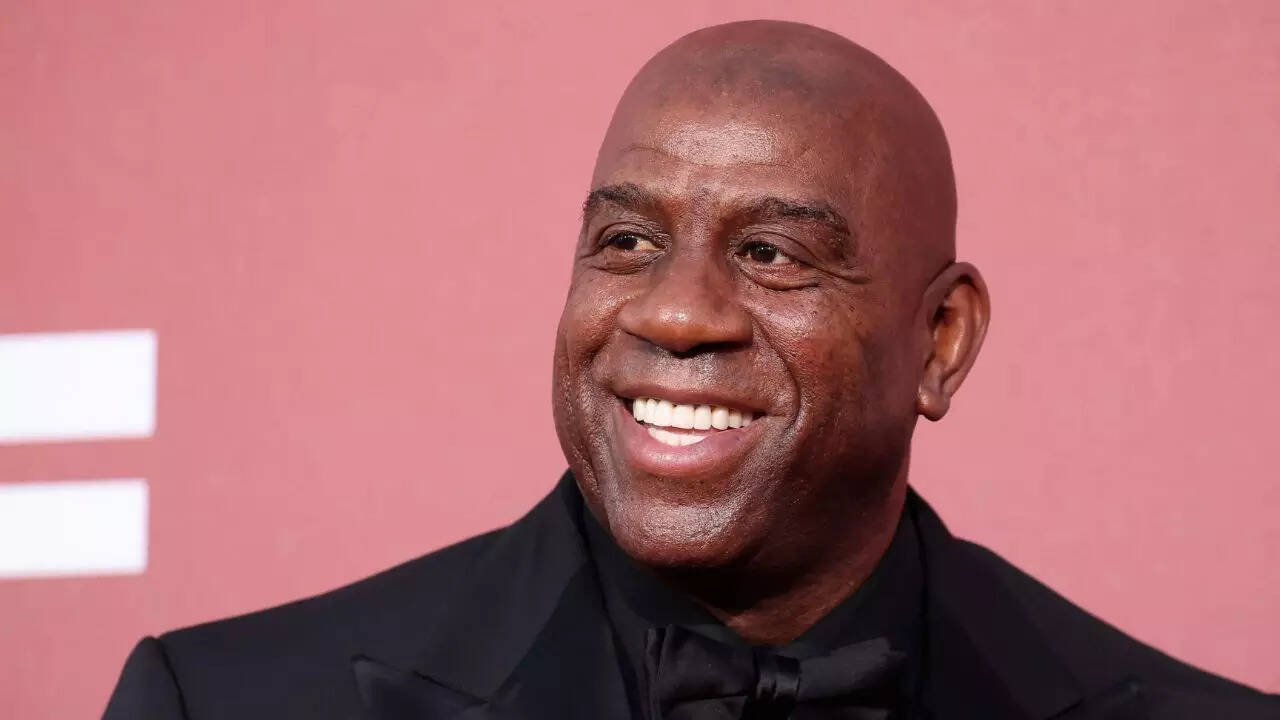 Magic Johnson sends heartfelt tribute to Hollywood legend with an ...