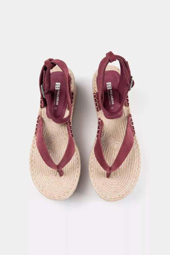 Pull&Bear tiene las sandalias de cuña más versátiles del verano (y no ...