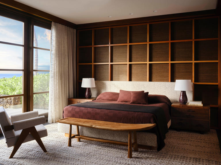 Inside a Sublime and Approachable Island Cottage in Hawaii