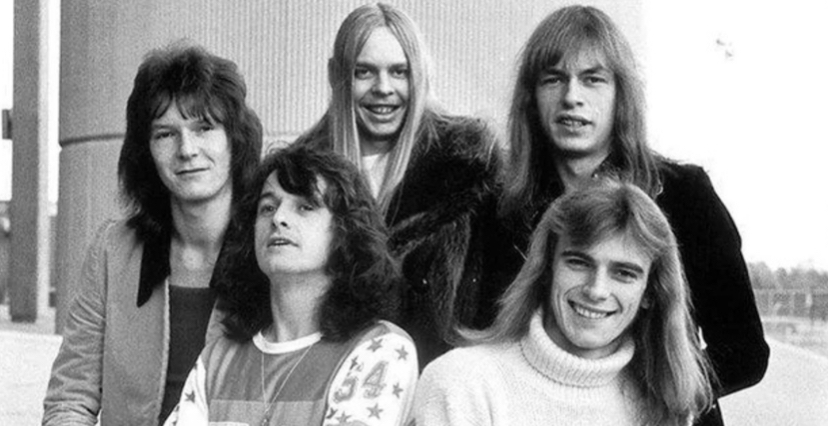 15 Affirmative Photos Of Yes In The 1970s