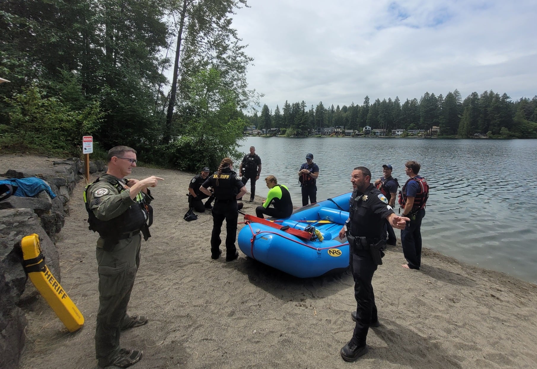 Maple Valley PD pull vandalism suspect from lake, identify him as ...