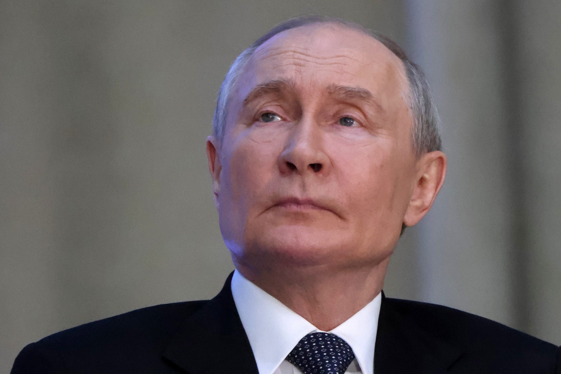 Analysts say Putin’s war chest is running dry