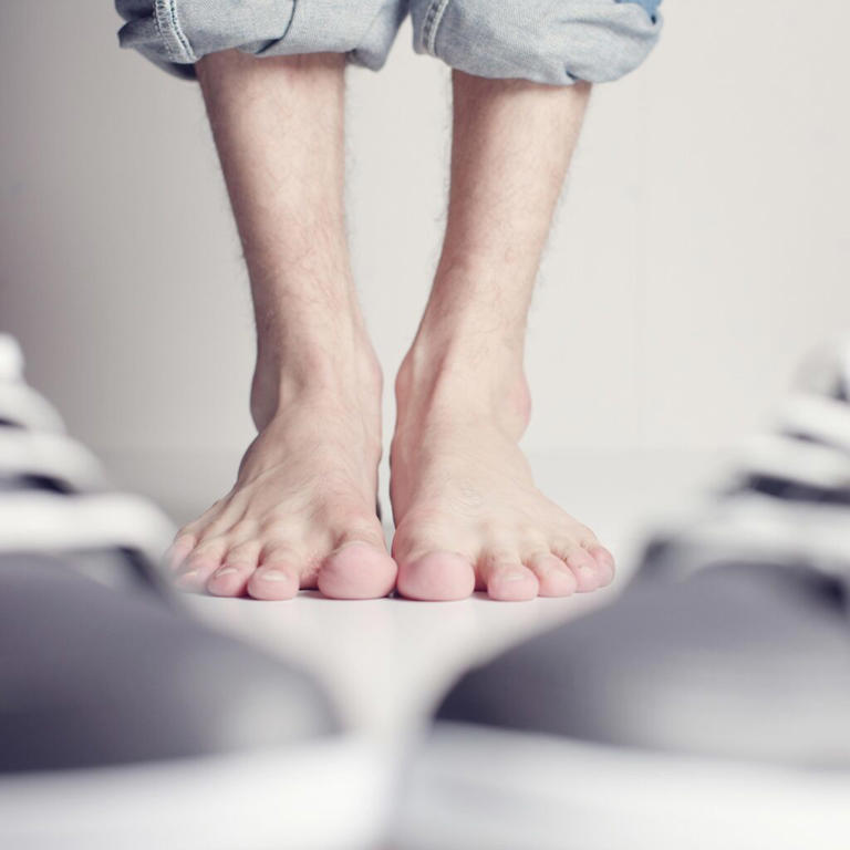 Shoes Off? Shoes On! The Latest Air Travel Tips To Ease Family Vacation ...