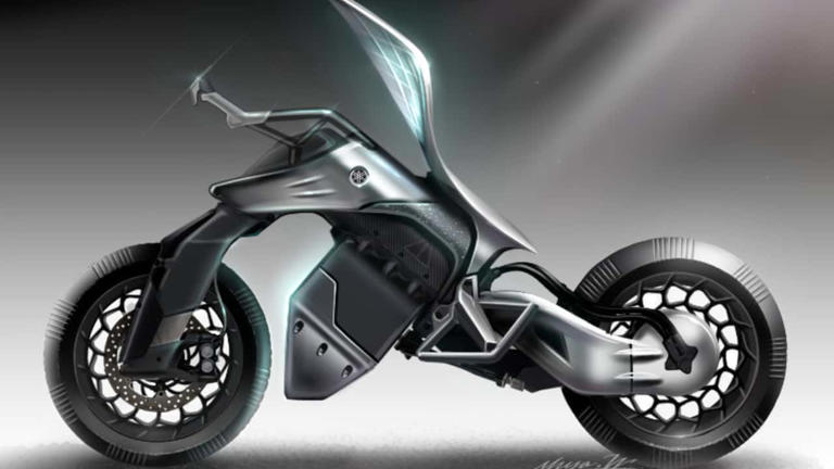 Yamaha’s Insane Robot Motorcycle Just Won a Red Dot Award, Because Why Not?