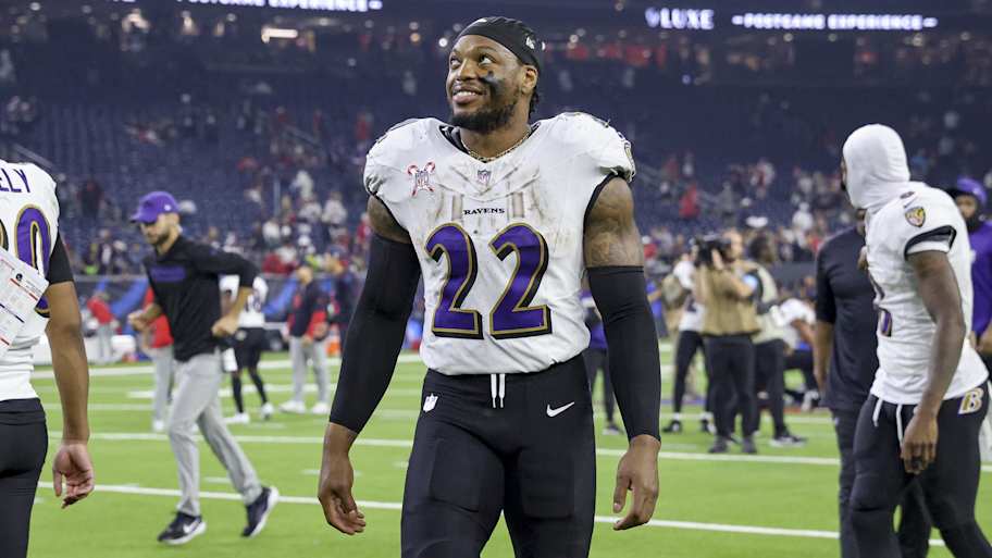 Ravens' Derrick Henry Shares Another Viral Workout Video